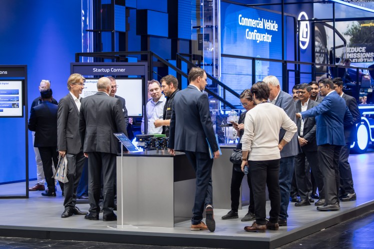 Driving Commercial Vehicle Innovation - ZF