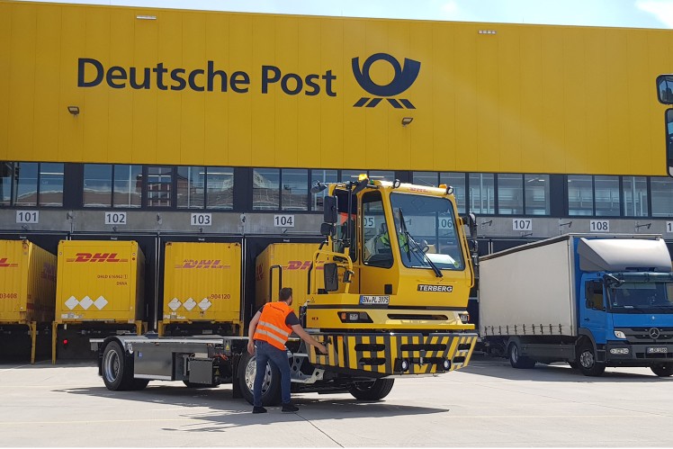 ZF in Terminal Tractors - ZF